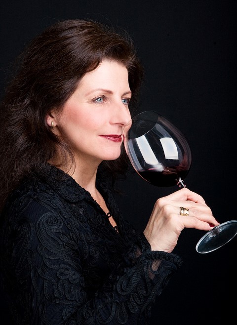 MAANDMAGAZINE - AUGUSTUS 2015 - hubrechtduijker.com